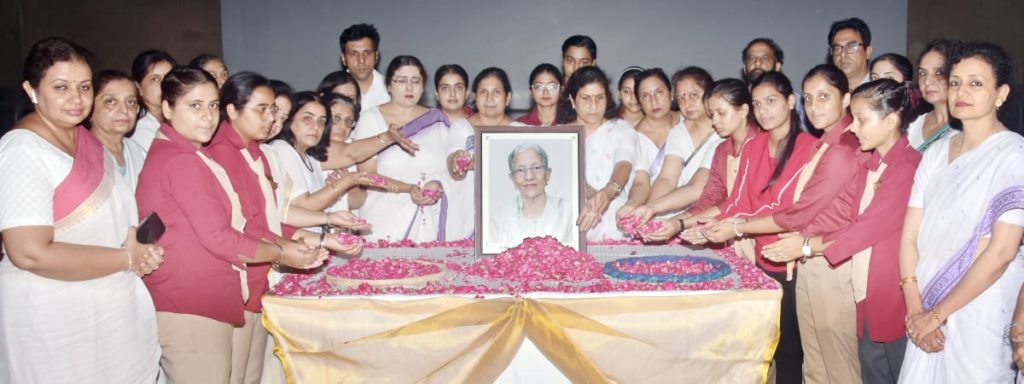 Kanya Maha Vidyalaya KMV pays a rich tribute to Late Mrs Prakash Sharma ...